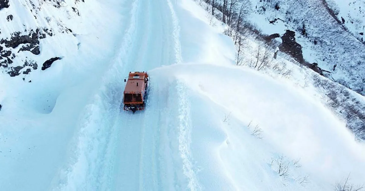 Artvin’de kar kalınlığı 1,5 metreye ulaştı