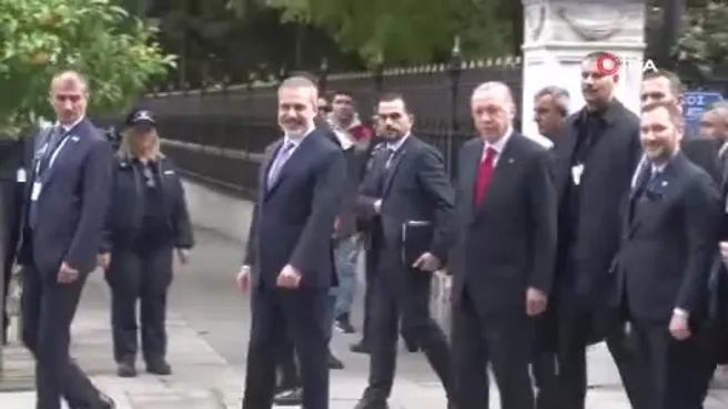 Atina’da Başkan Erdoğan ile A Haber’in Yunan muhabiri Manolis Kostidis ...