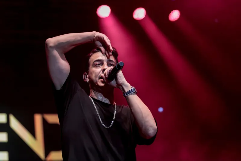 Norm Ender’e bir şok daha! ‘Mekanın Sahibi’ YouTube’dan kaldırıldı