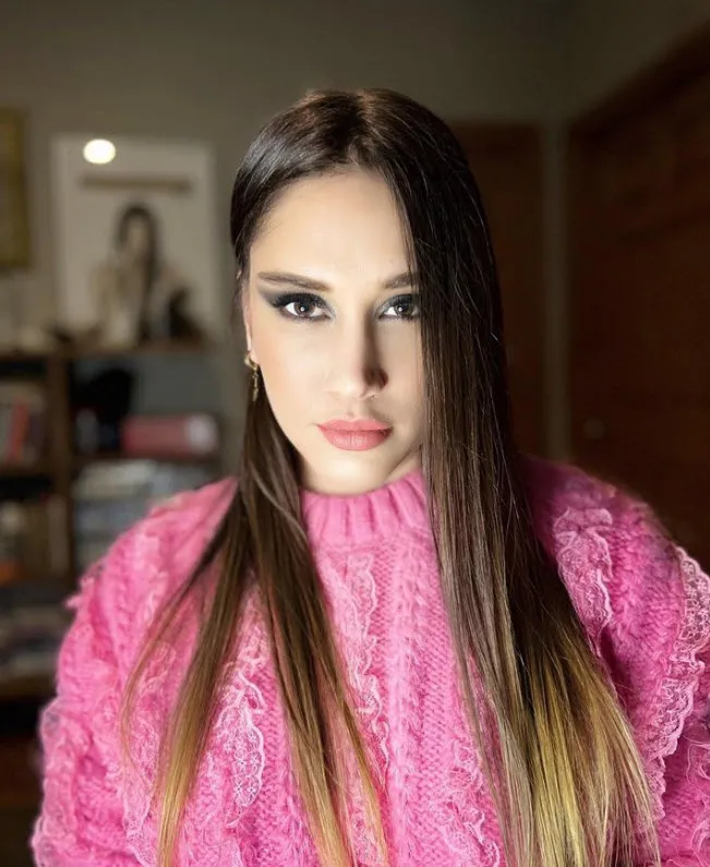 Yalı Çapkını’nın Gülgün’ü güzelliğiyle Seyran’ı solladı! Gözde Kansu ...