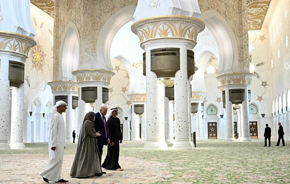Trump’tan Şeyh Zayed Camii’ne ziyaret!