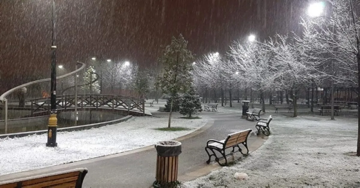 Kar yağışı İstanbul’da etkili oldu!